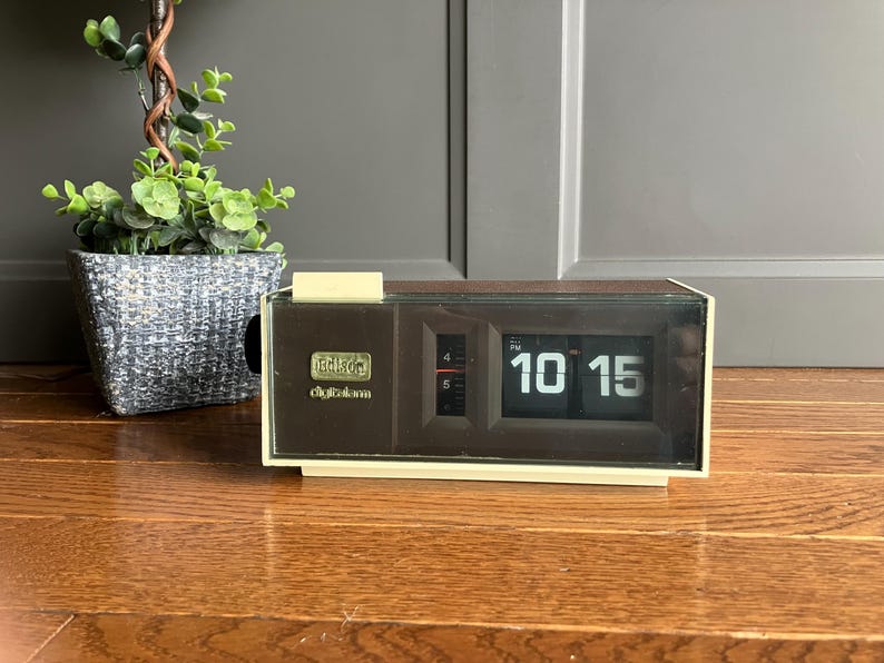 Vintage Flip Alarm Clock - Edison Digitalarm - USA Built - Etsy