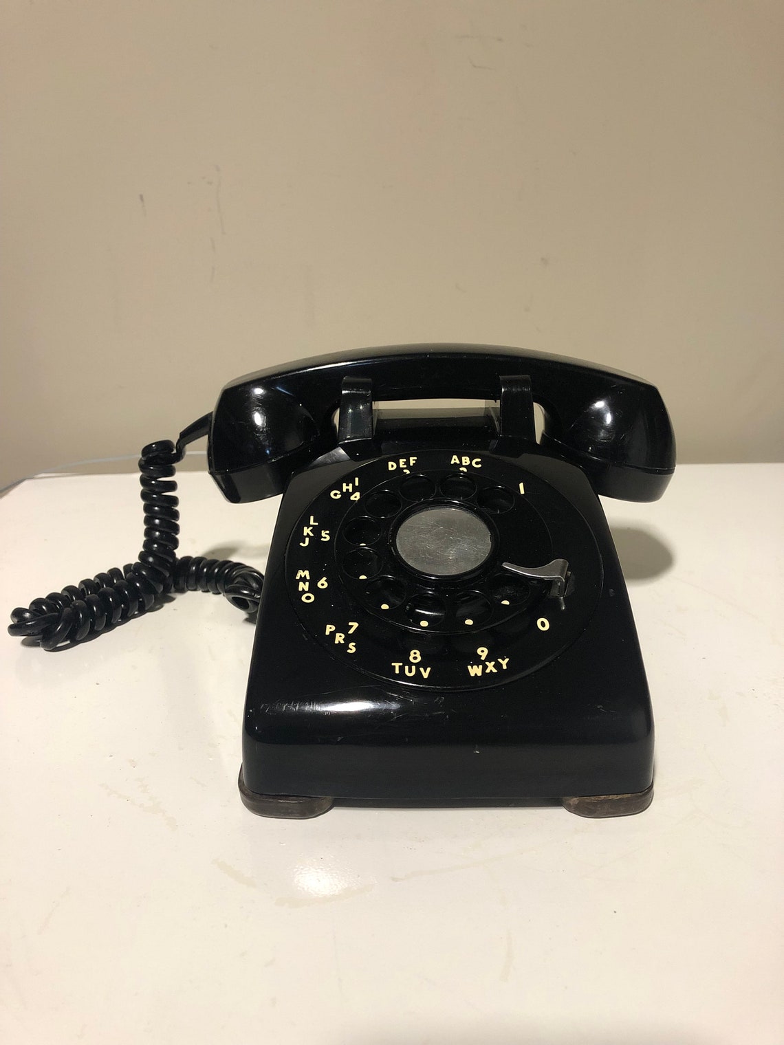 Vintage Black on Black Rotary Phone-500 NE - Etsy