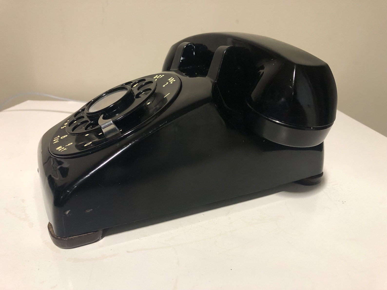Vintage Black on Black Rotary Phone-500 NE - Etsy