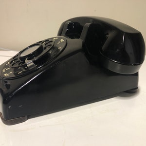 Vintage Black on Black Rotary Phone-500 NE - Etsy