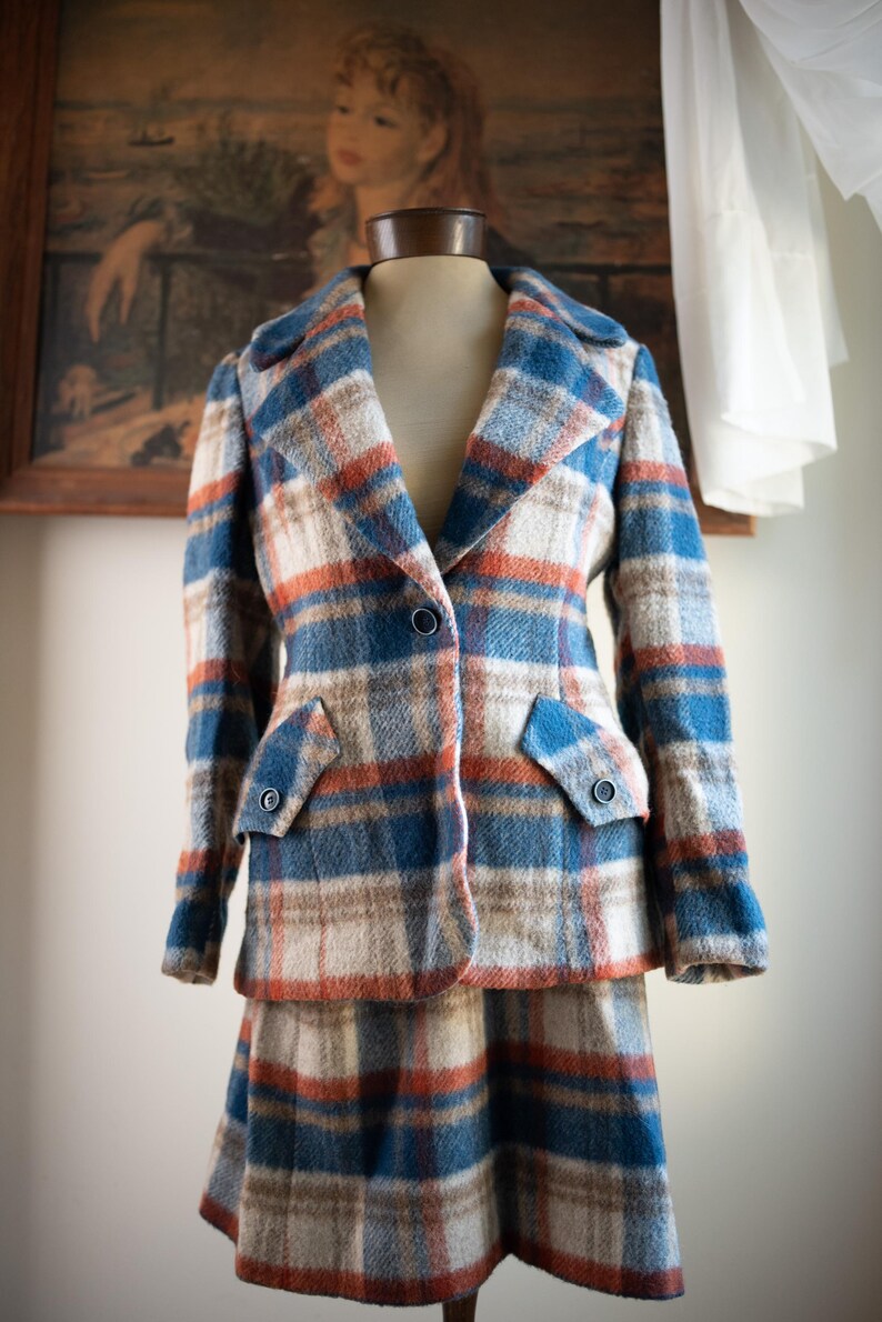 Plaid Wool 2 Pc Outfit / Blazer and Skirt / Vintage 2pc Outfit ...