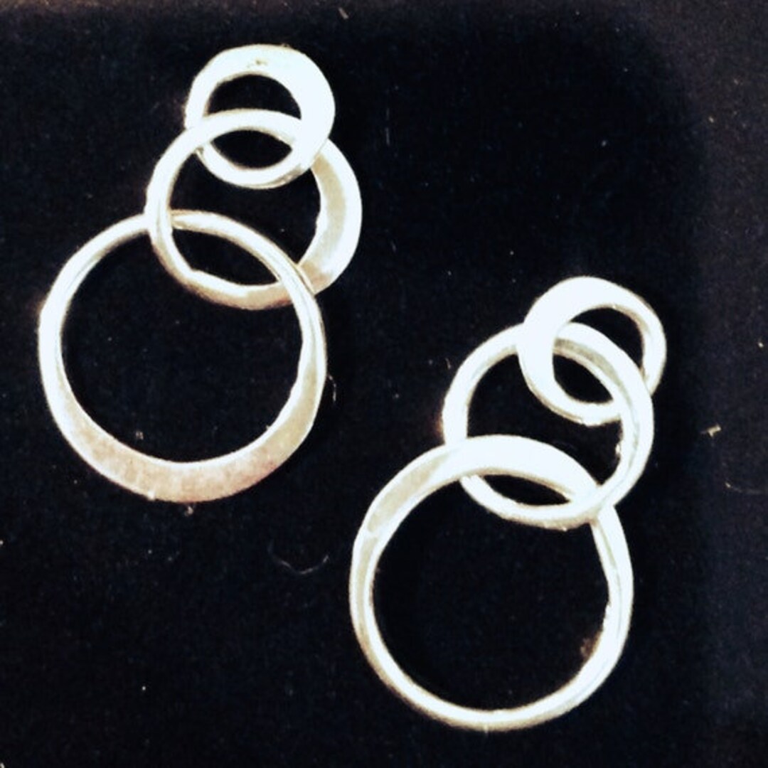 Sterling Silver Trio of Circle Pendants - 2 Small Past Present Future ...