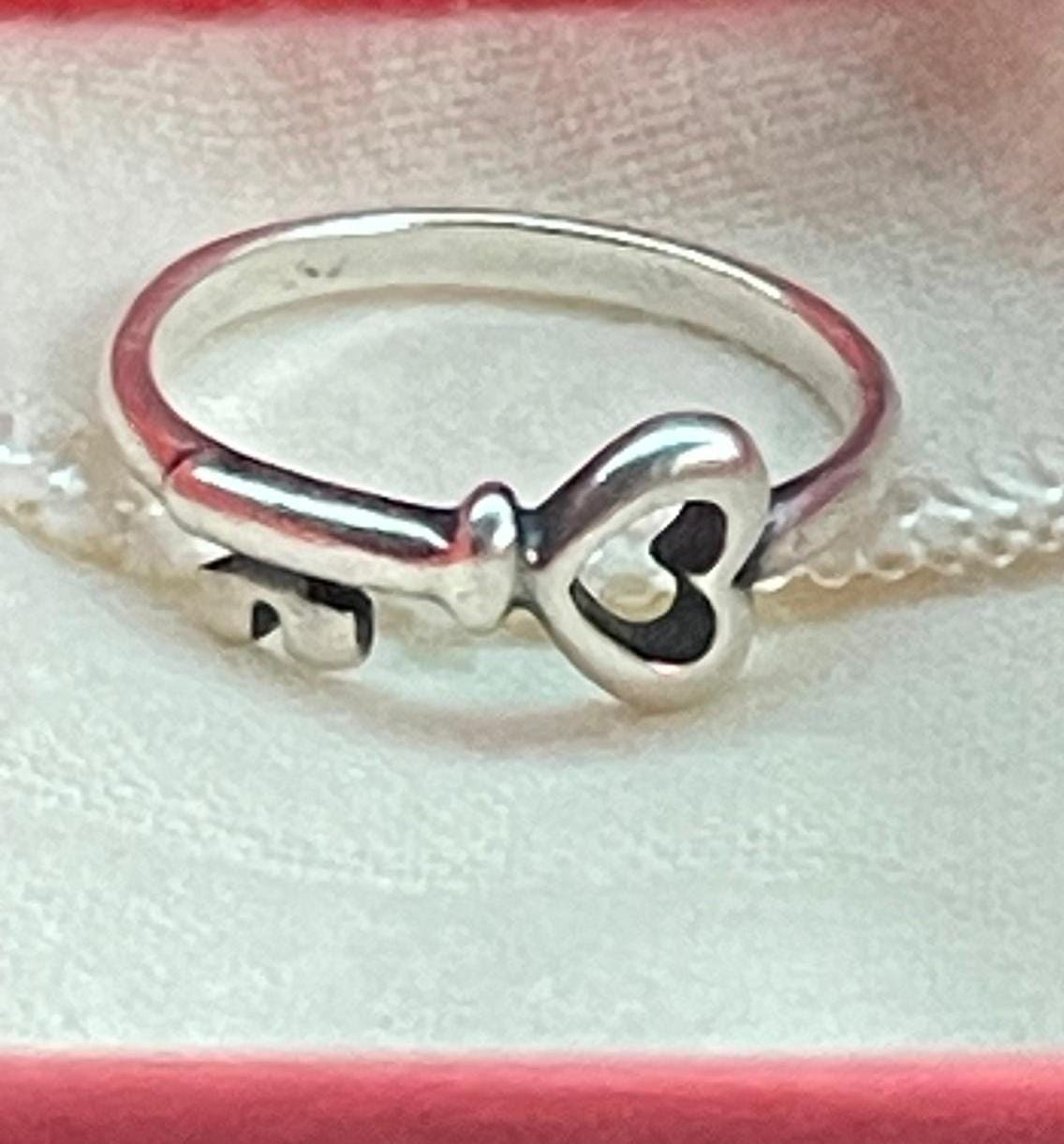 James Avery Retired Sterling Silver The Hearts Key Ring size 8.25 Comes in Original James Avery Box