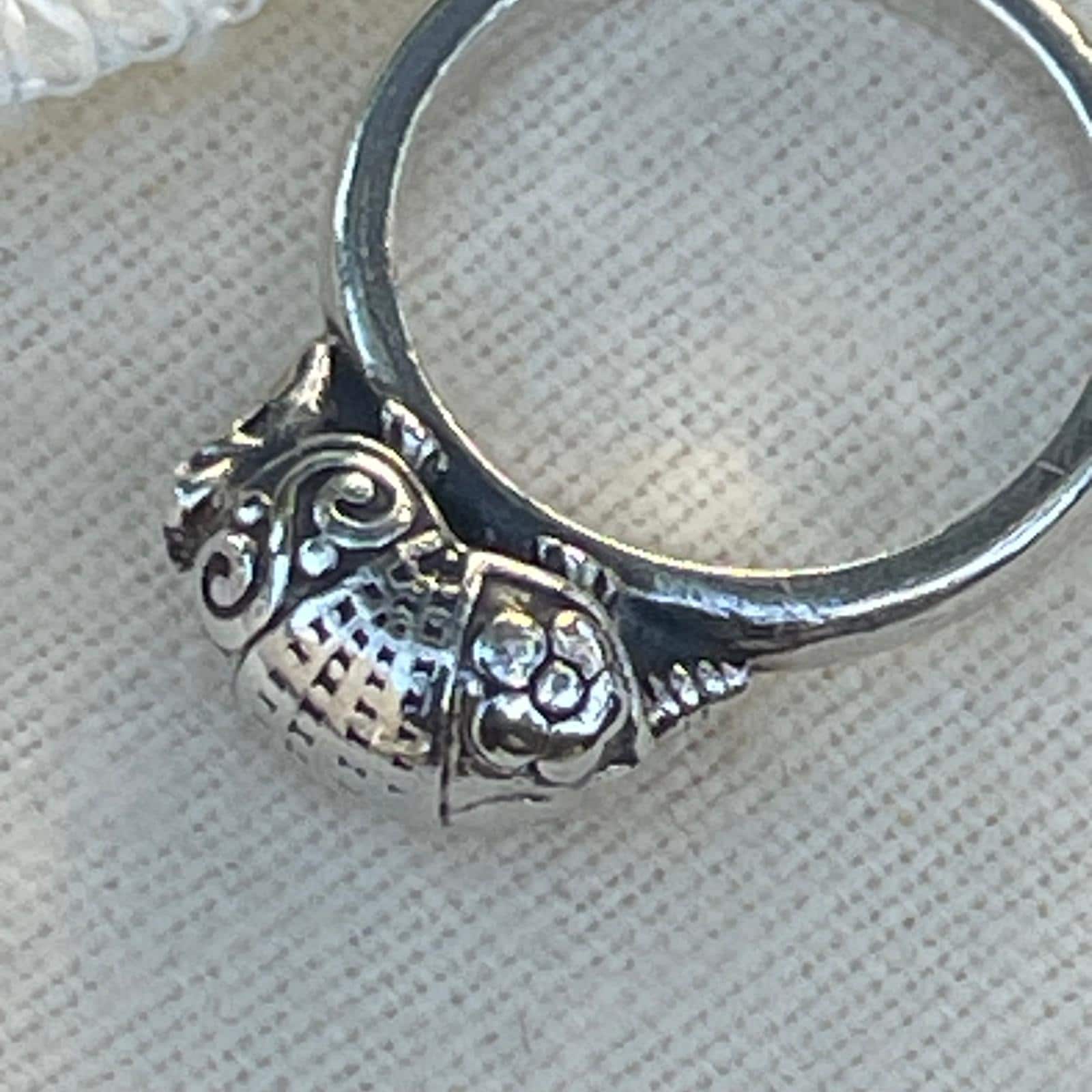 James Avery Retired Armadillo Stacking Ring/size 4.5 - Etsy