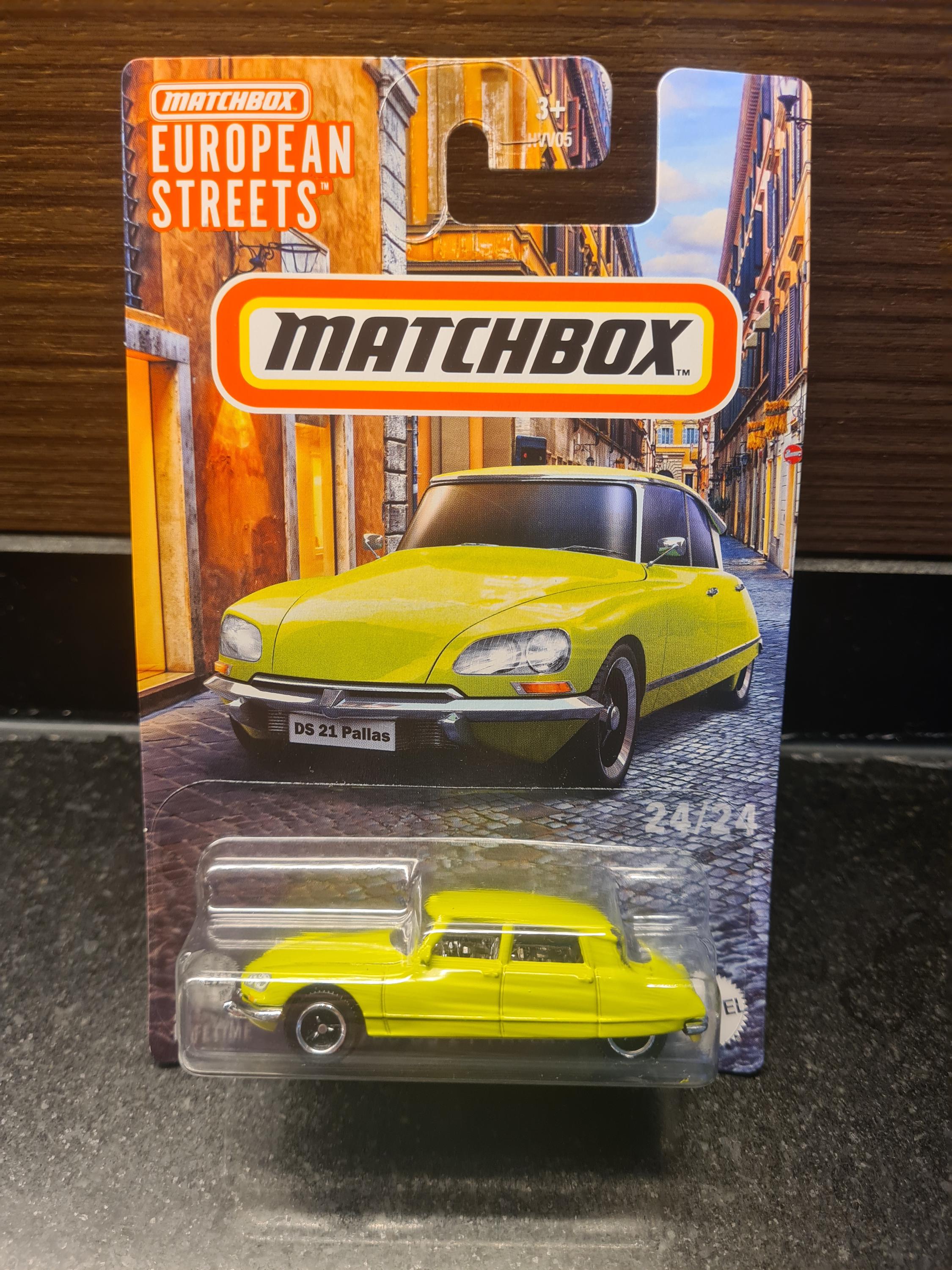 Matchbox 1/64 Citroen DS21 PALLAS (european Streets) - Etsy
