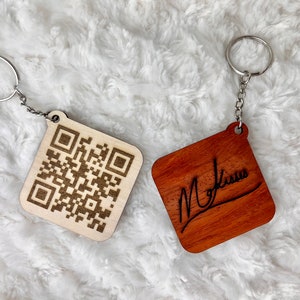 Custom Engraved QR Code Keychain Custom 3D Printed QR Code Website Link ...