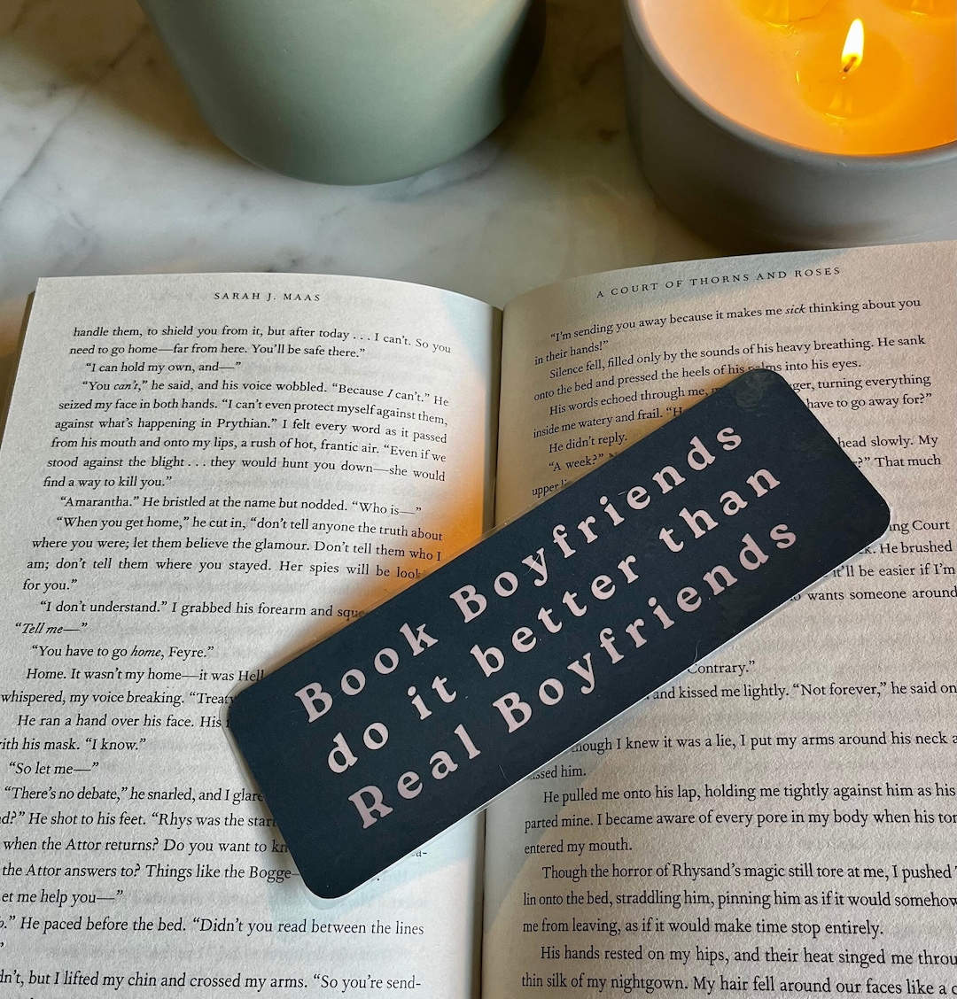 Humorous Bookmark: "book Boyfriends Do It Better" - Booktok, Romance ...