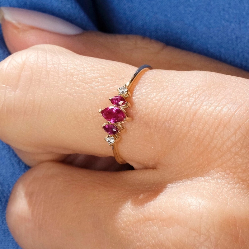 Small Ruby Ring - Etsy