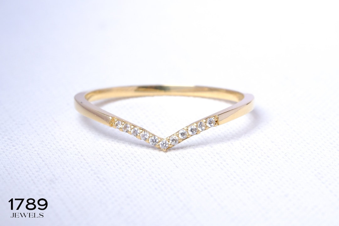 V Shape Chevron Ring Thin Diamond Wedding Band, 14K Gold V Shaped ...