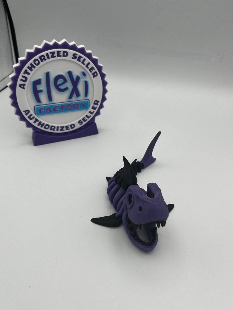 Flexi Shark / Desk Toy / Articulating Shark / Desk Decorations - Etsy