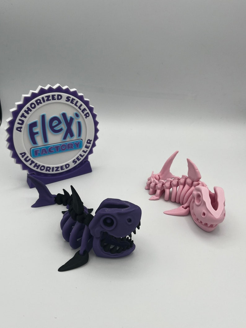 Flexi Shark / Desk Toy / Articulating Shark / Desk Decorations - Etsy