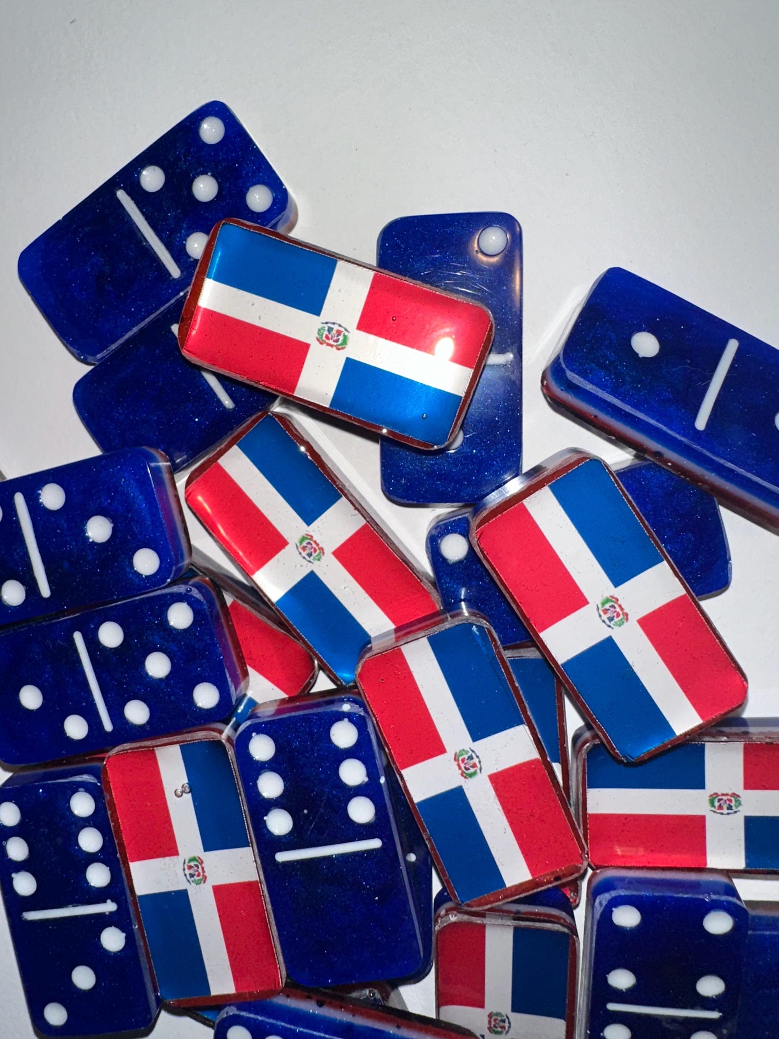 Dominican Republic Flag Domino Set - Handmade Resin Dominoes - Etsy