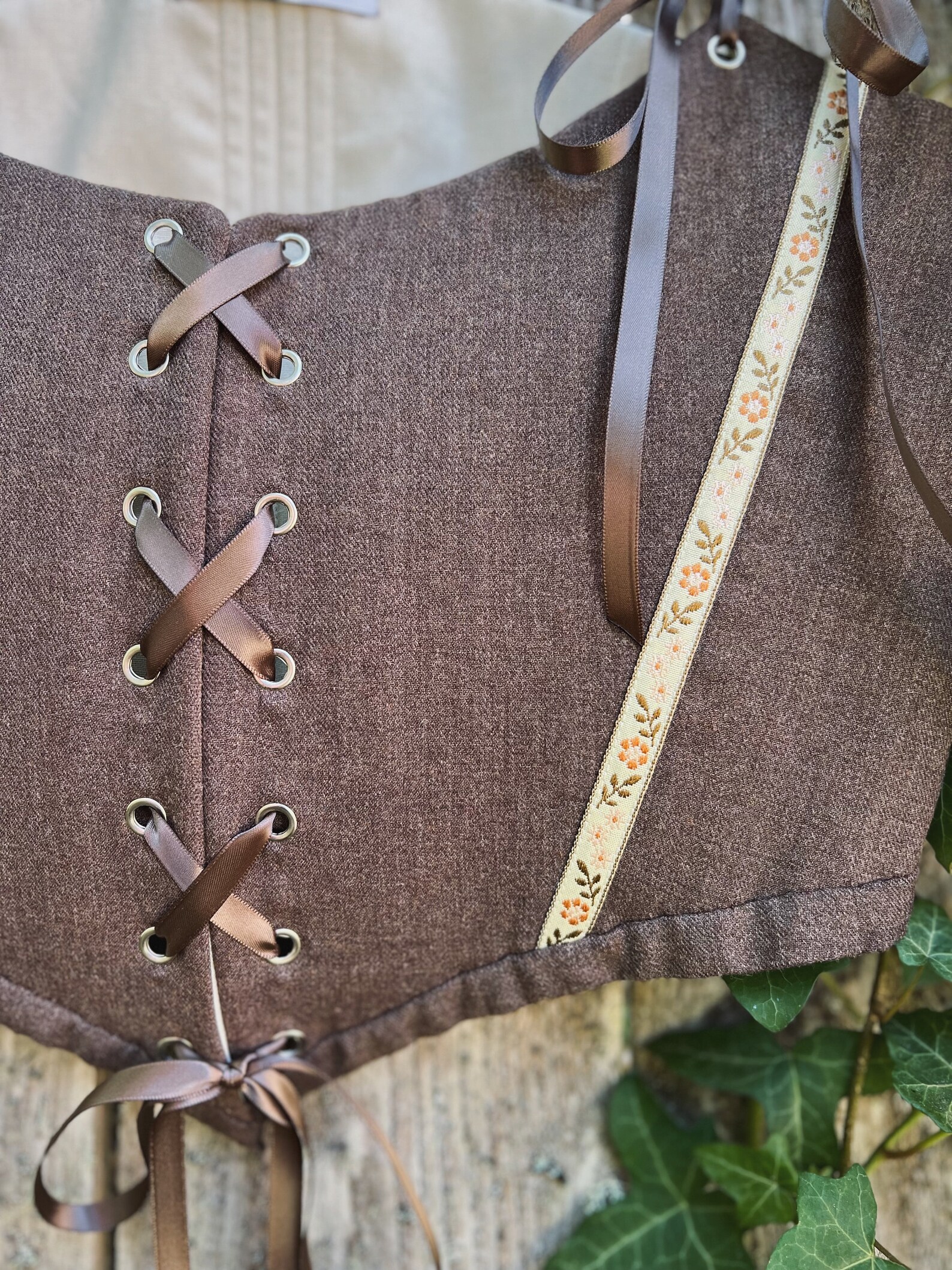 Oak Leaf Stays - Corset Top, Size Large - Etsy