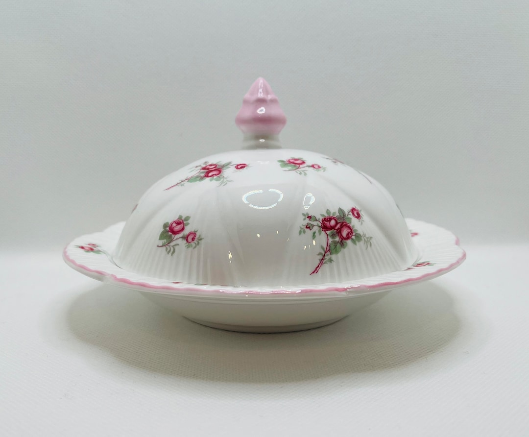 Shelley Dainty Muffin Dish With Lid – Rose Spray Pattern – Excellent ...