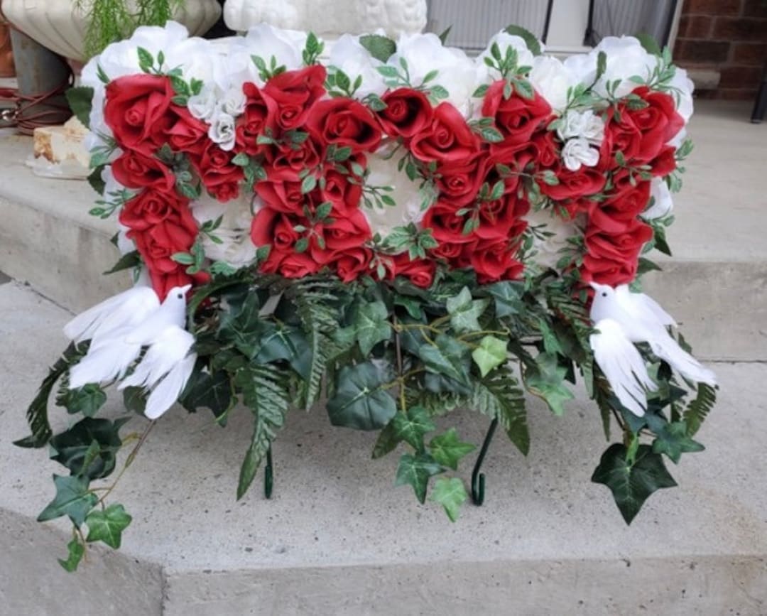 Custom Saddle Letters Name Cemetery Flowers Funeral Arrangement Grave ...