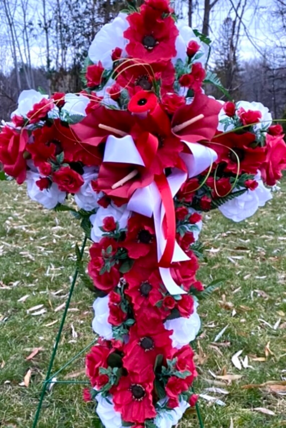 Red & White Poppy Cross Love Remembrance Cemetery Funeral Flowers ...