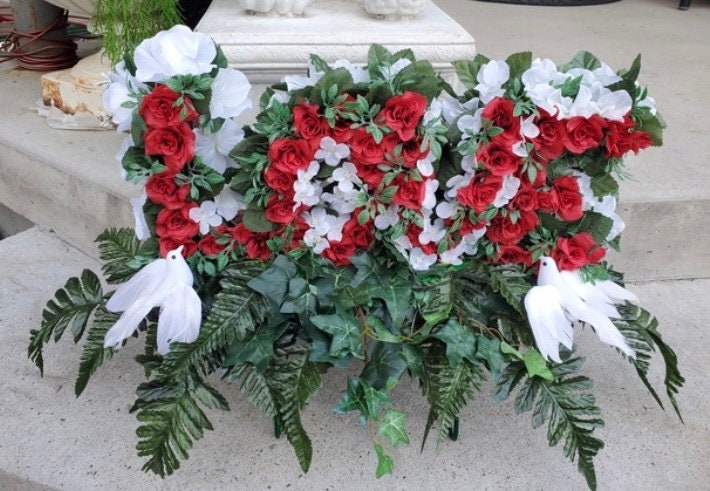 Custom Saddle Letters Name Cemetery Flowers Funeral Arrangement Grave ...