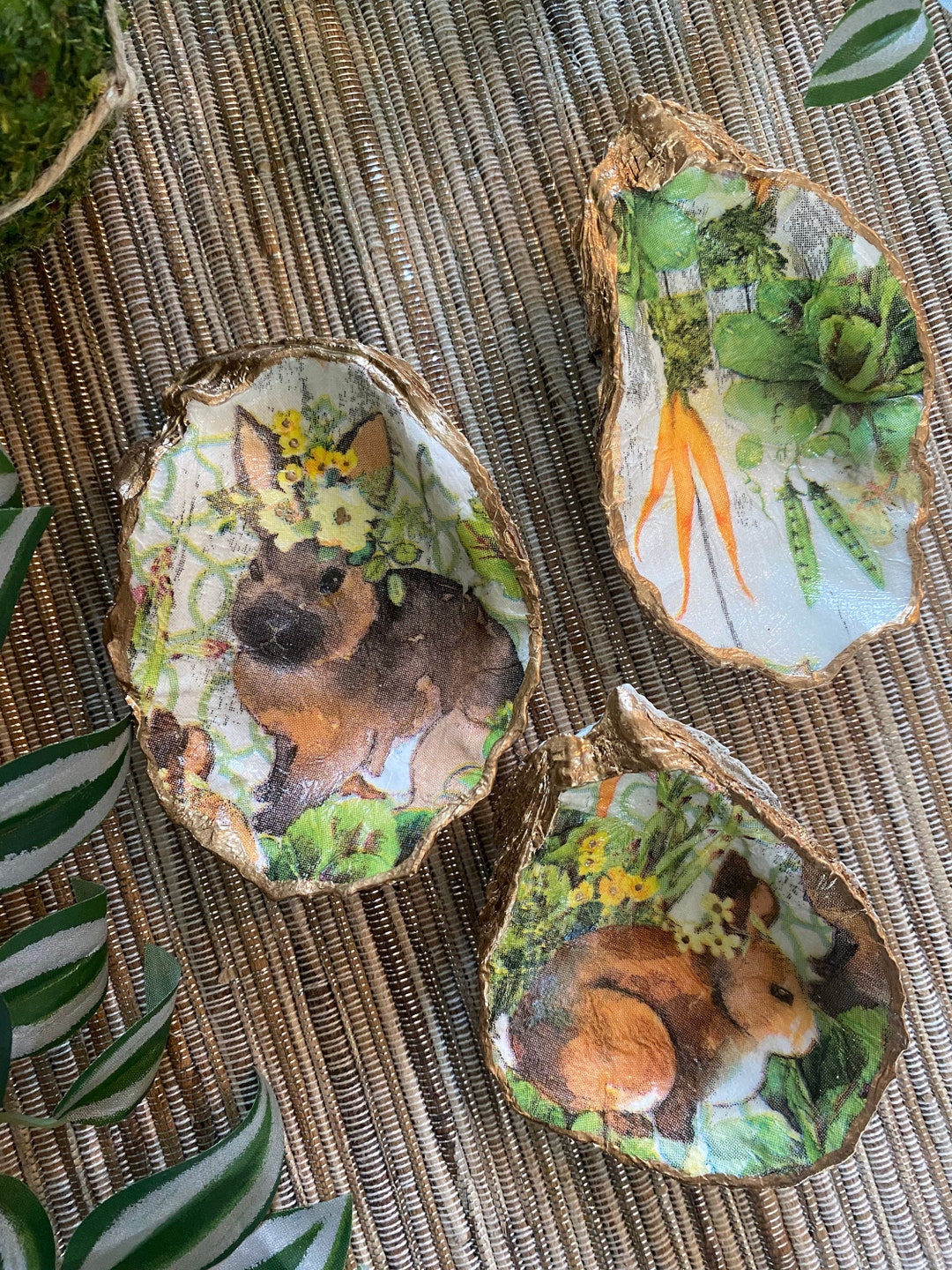 Decoupage Easter Oyster Shell Trinket Dishes: Vintage Bunny Decor - Etsy