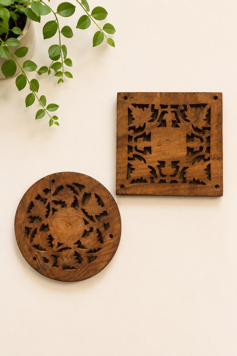 Vintage Pair of Carved Wooden Trivets W/ Brass Inlay 6” & 5.5” - Etsy