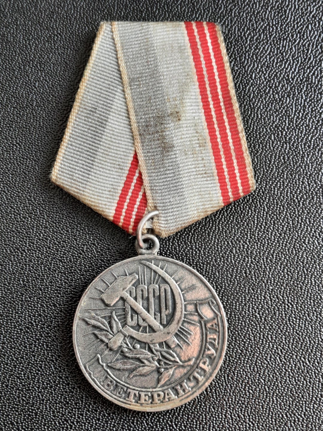 USSR Medal Veteran of Labor, for Many Years of Conscientious Work - Etsy