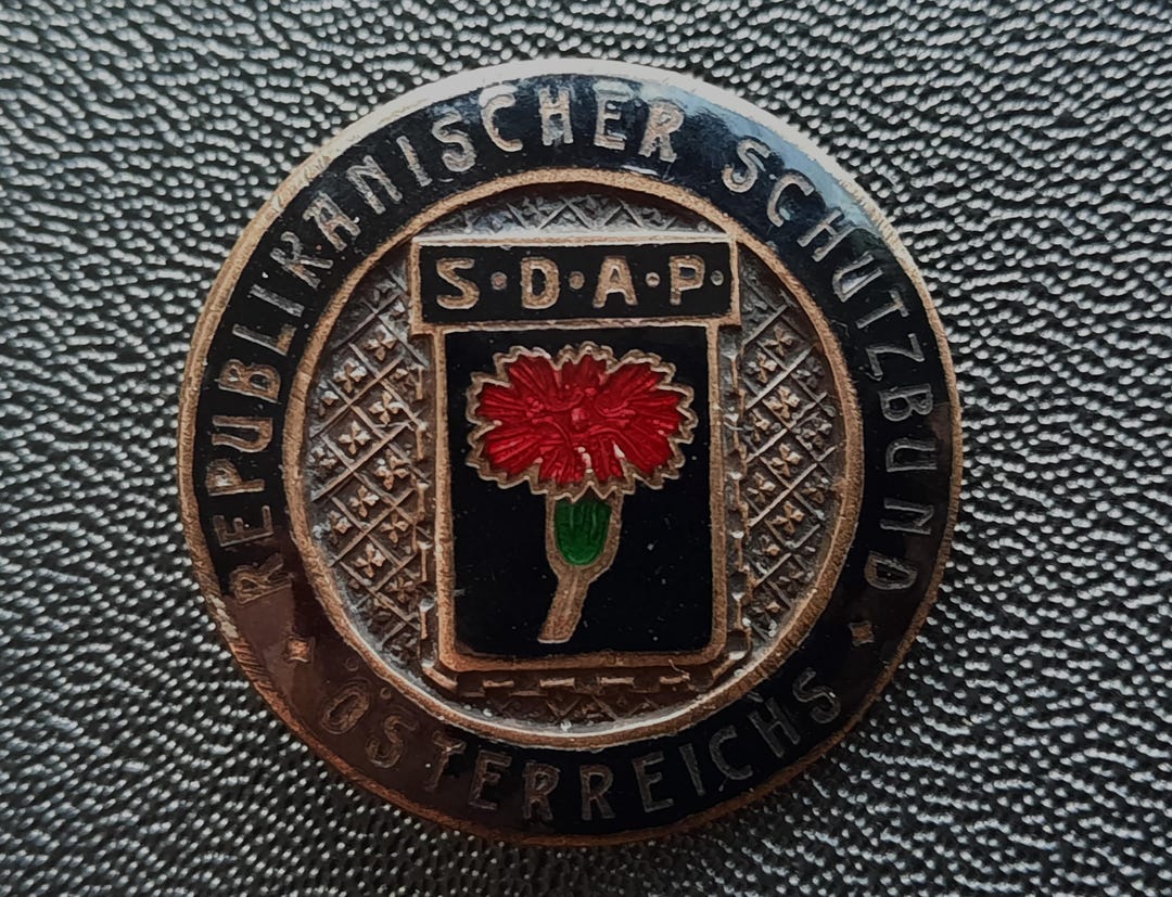 Austria 1 Republic Cockade S.D.A.P OSTERREICH REPUBLIKANISCHER ...