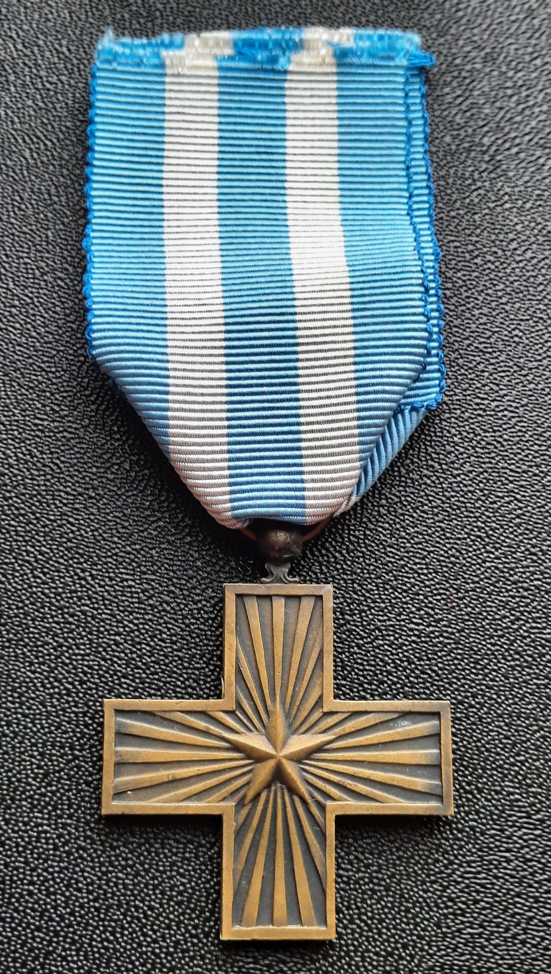 Italian Military Medal - Cross of War Merit WW-1 - Etsy