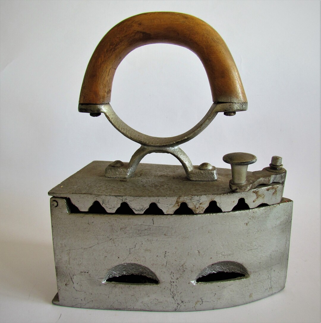 Vintage Coal Iron - Etsy
