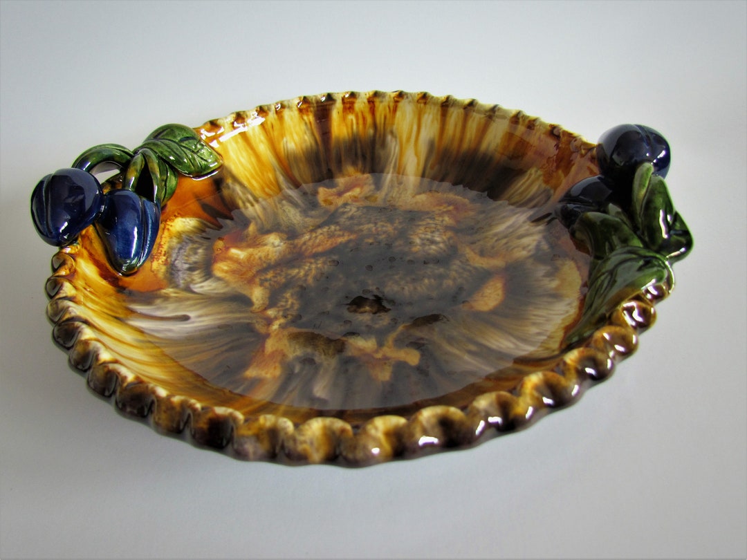 Vintage Austrian Majolica Fruit Plate ST.PETER GRAZ - D-24 Cm - Etsy
