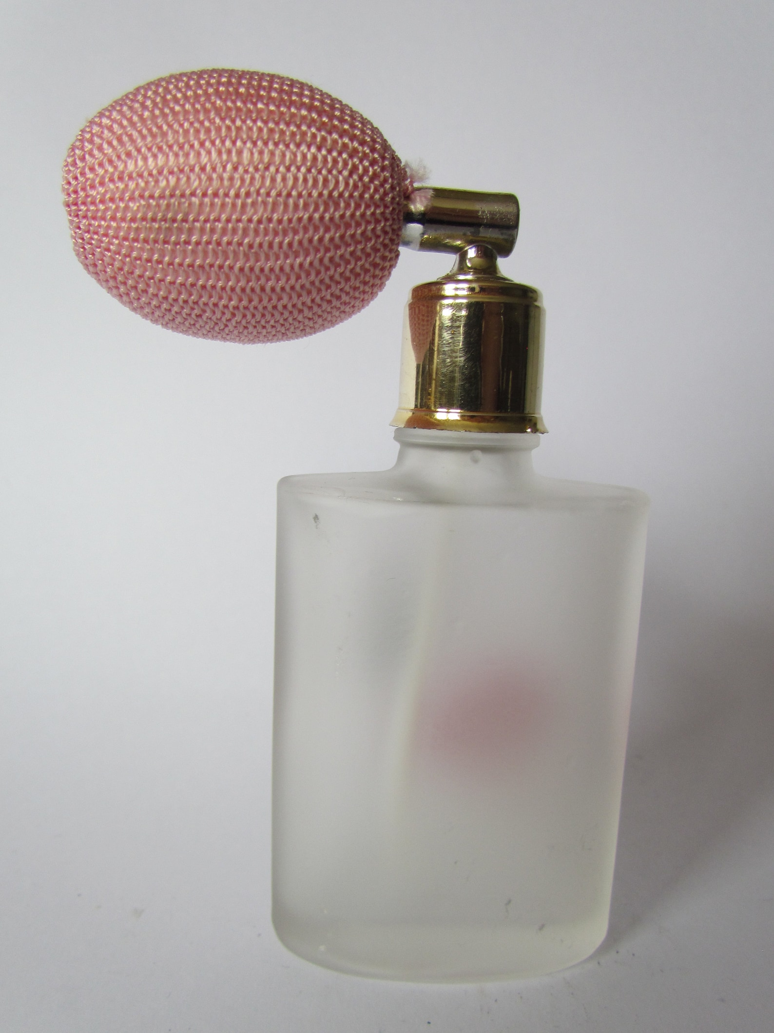 Vintage Perfume Bottle With a Pulverizer - Etsy