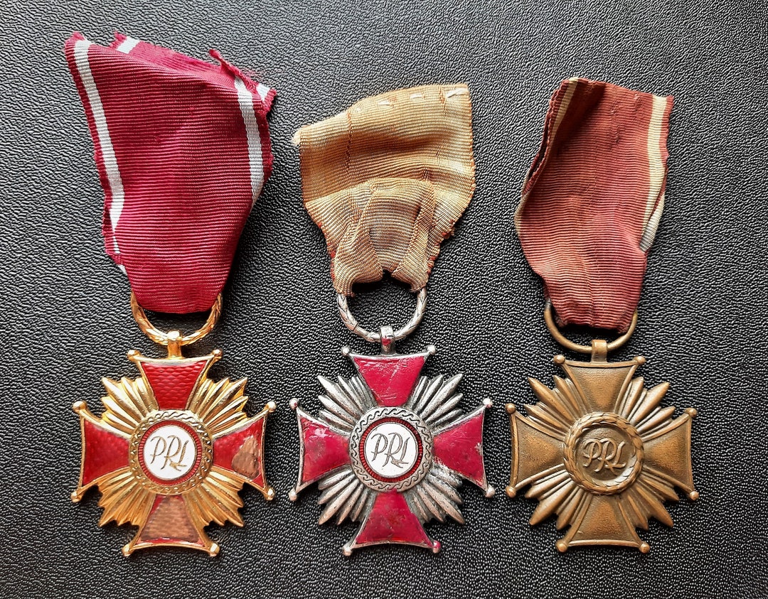 Poland - Set Cross of Merit - WW2 PRL - Etsy