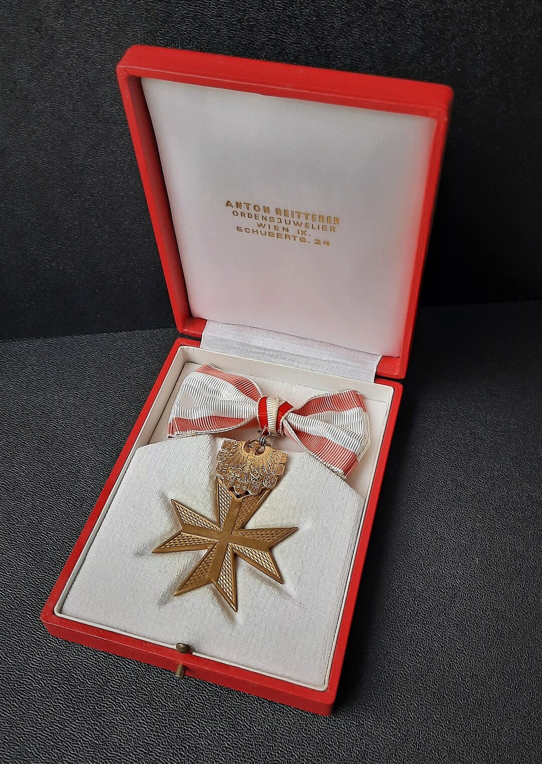 Austria сross Gold Decoration of Merit of the Republic of Austria in ...