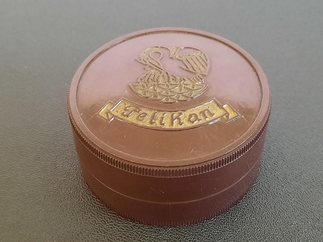 Vintage Bakelite Box PELIKAN - Etsy