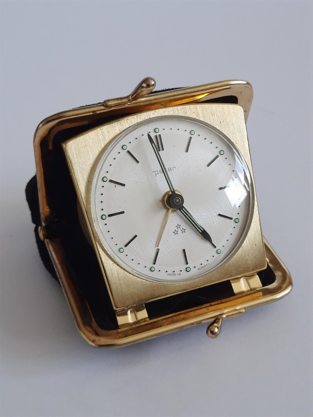 Vintage Mechanical Travel Alarm Clock PETER in a Leather Wallet - Etsy