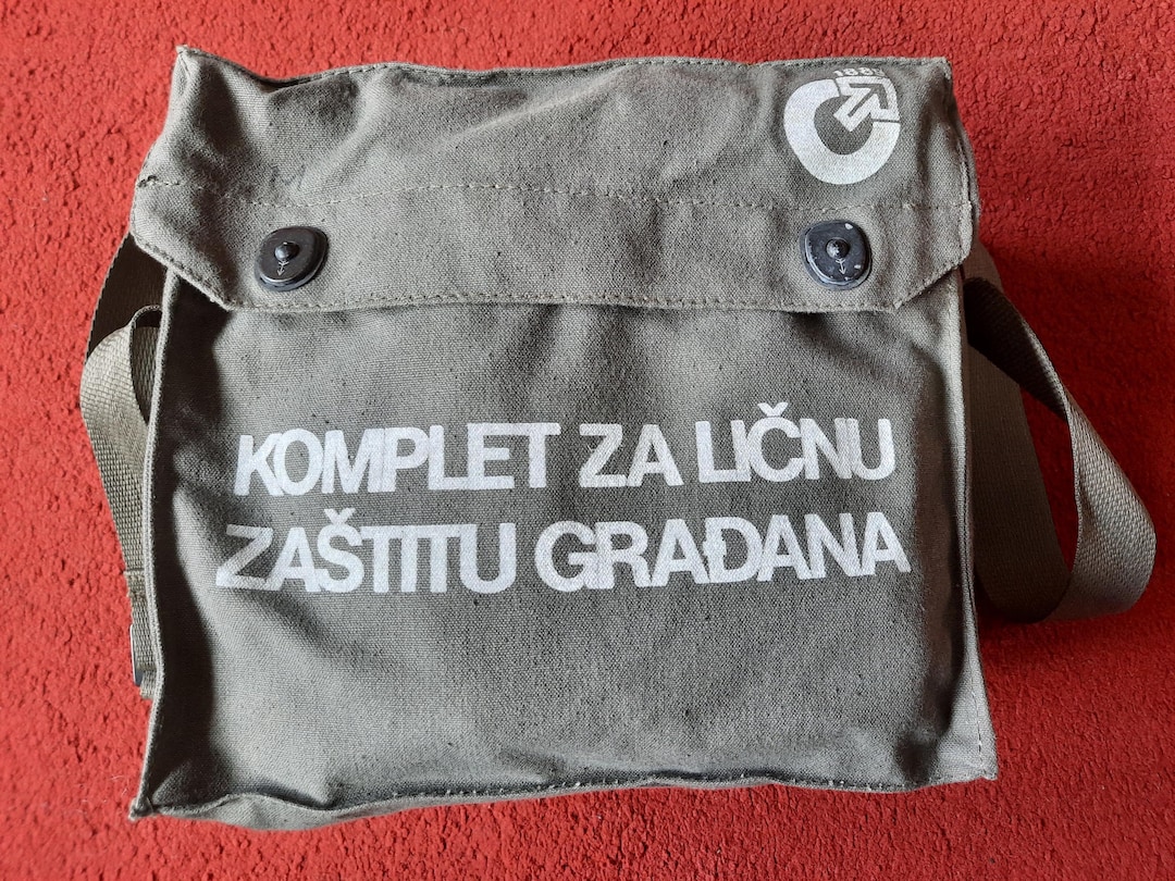Yugoslav Protective Gas Mask M-1 PERSONAL PROTECTION KIT - Etsy
