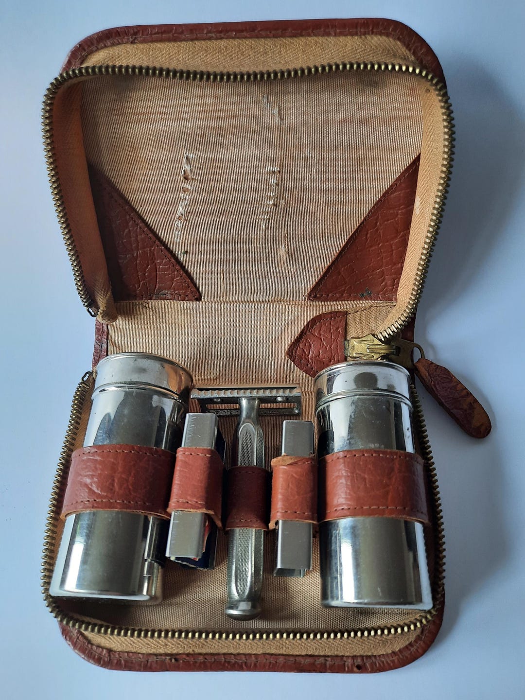 Vintage Safety Razor + Shaving Accessories in Case - Etsy