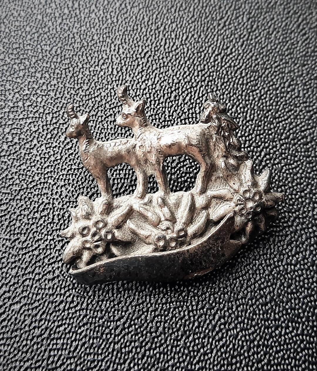 Austria Vintage Badge 2.525 Cm - Etsy