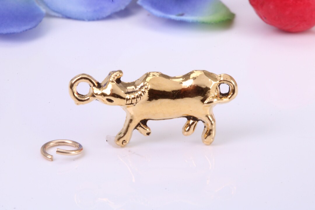Cow Charm, Traditional Charm, Made From Solid Cast Yellow Gold, British ...