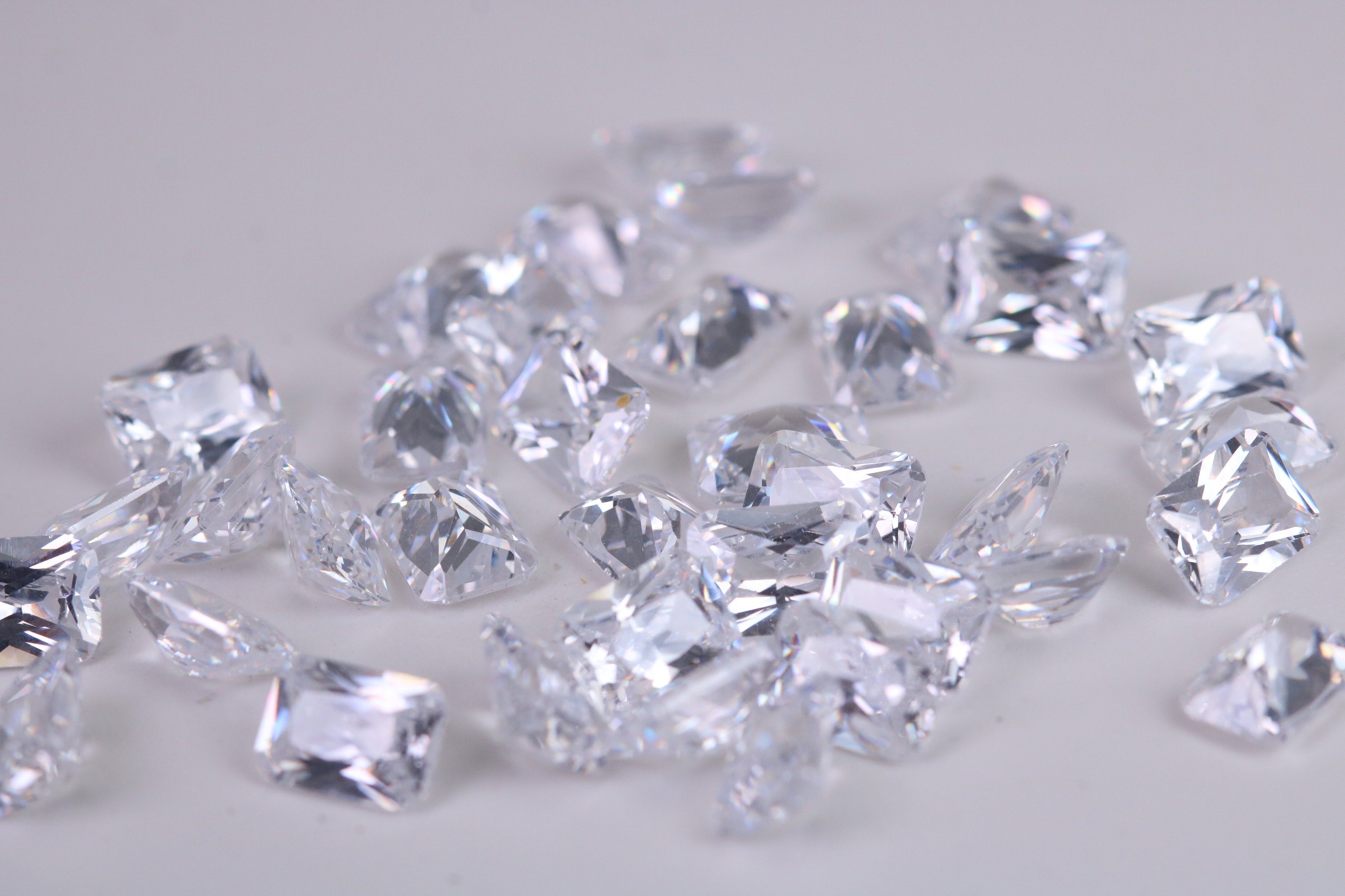 Emerald Cut AAA Grade Diamond White Cubic Zirconia, Top Colour and ...