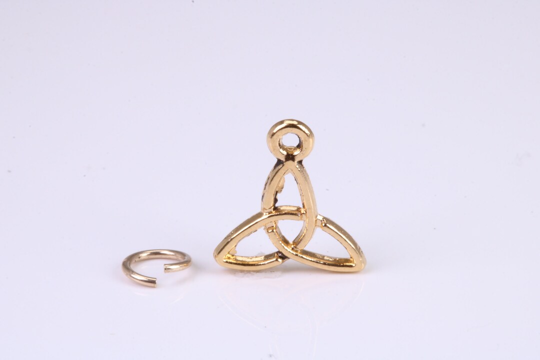 Trinity Knot Charm, Made From Solid Cast Yellow Gold, British ...