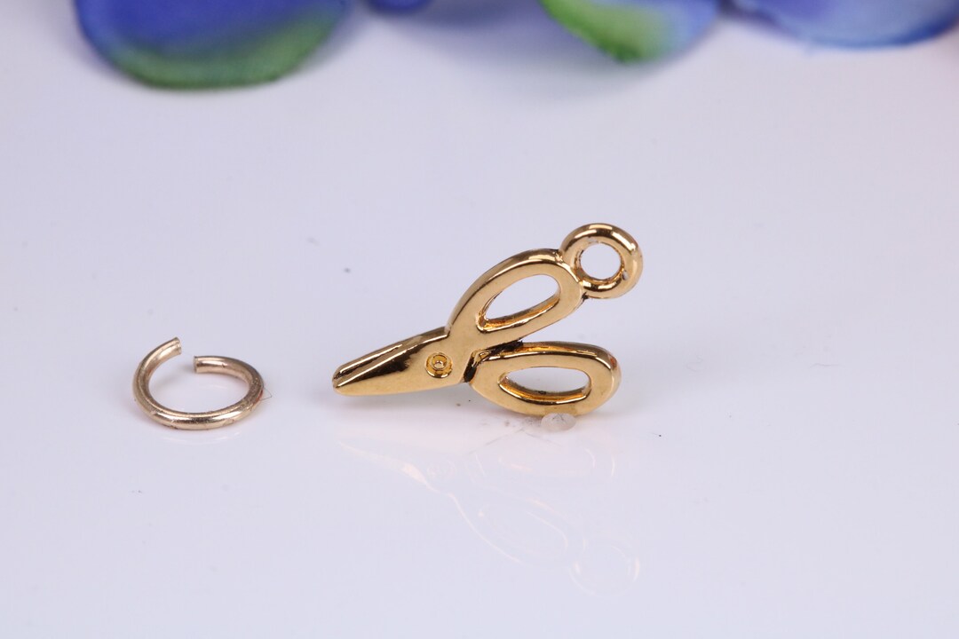 Scissor Charm, Traditional Charm, Made From Solid Cast Yellow Gold ...