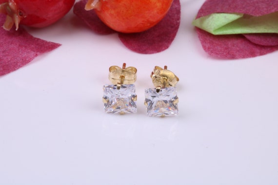 9ct gold stud earrings set store