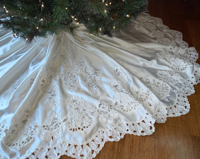 Wedding Dress Christmas Tree Skirt, Custom Tree Skirt , Heirloom ...