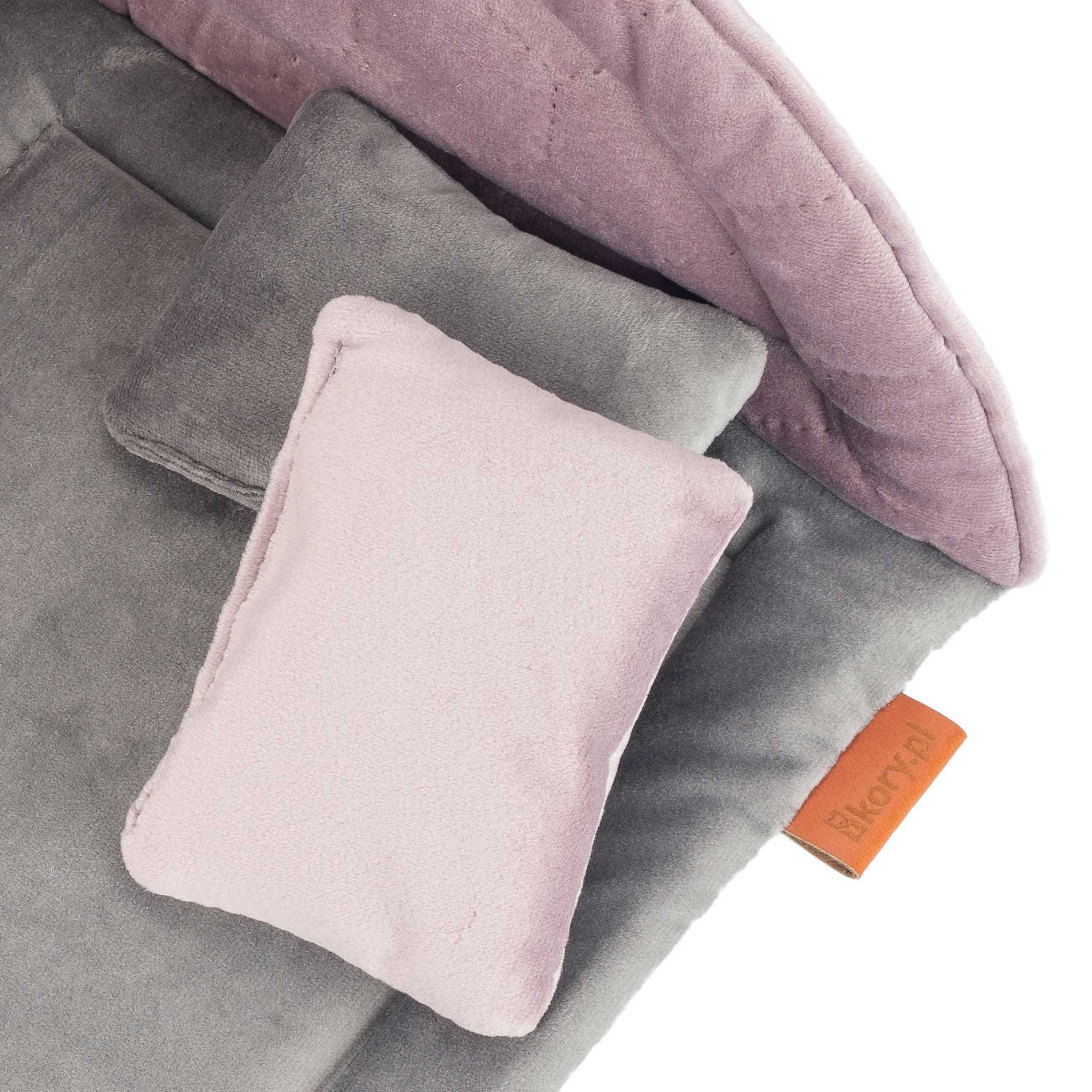 Corner Mat, Corner Mats for Small Pets, Corner Mat for a Rabbit, Corner ...
