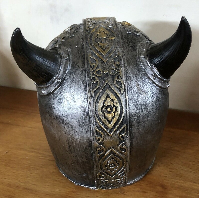 Latex Mould for Making This Horned Skull - Etsy