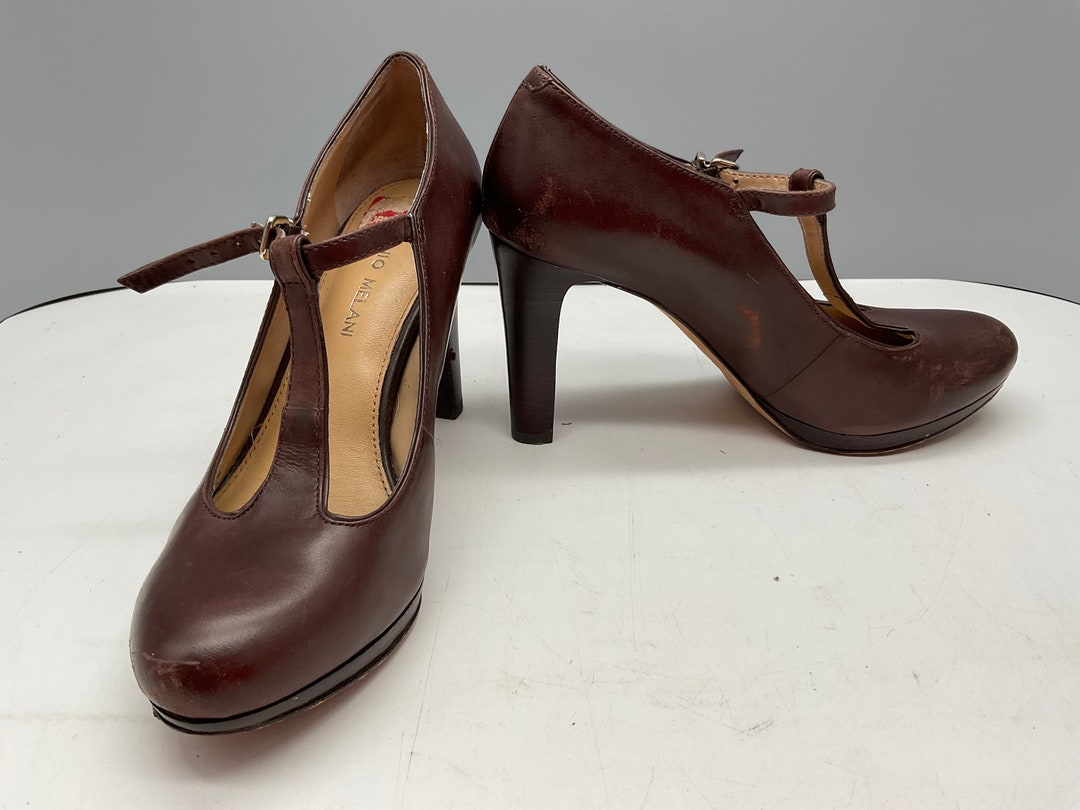 Vintage Antonio Melani, Italian Leather Mary Jane Pumps. - Etsy
