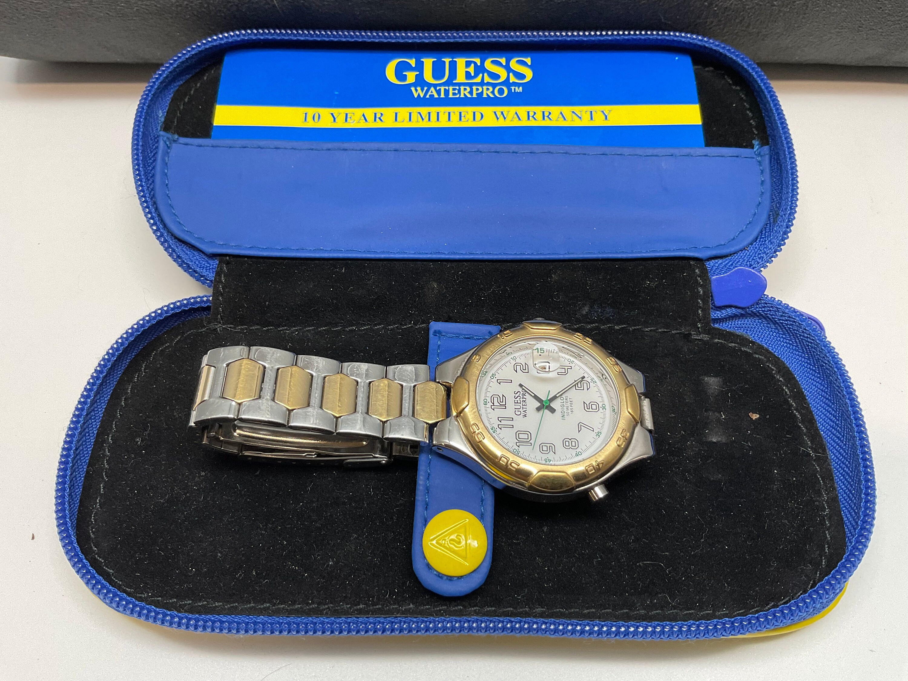 Vintage Guess Men's Watch, Original Box & Operating Instructions. Like ...