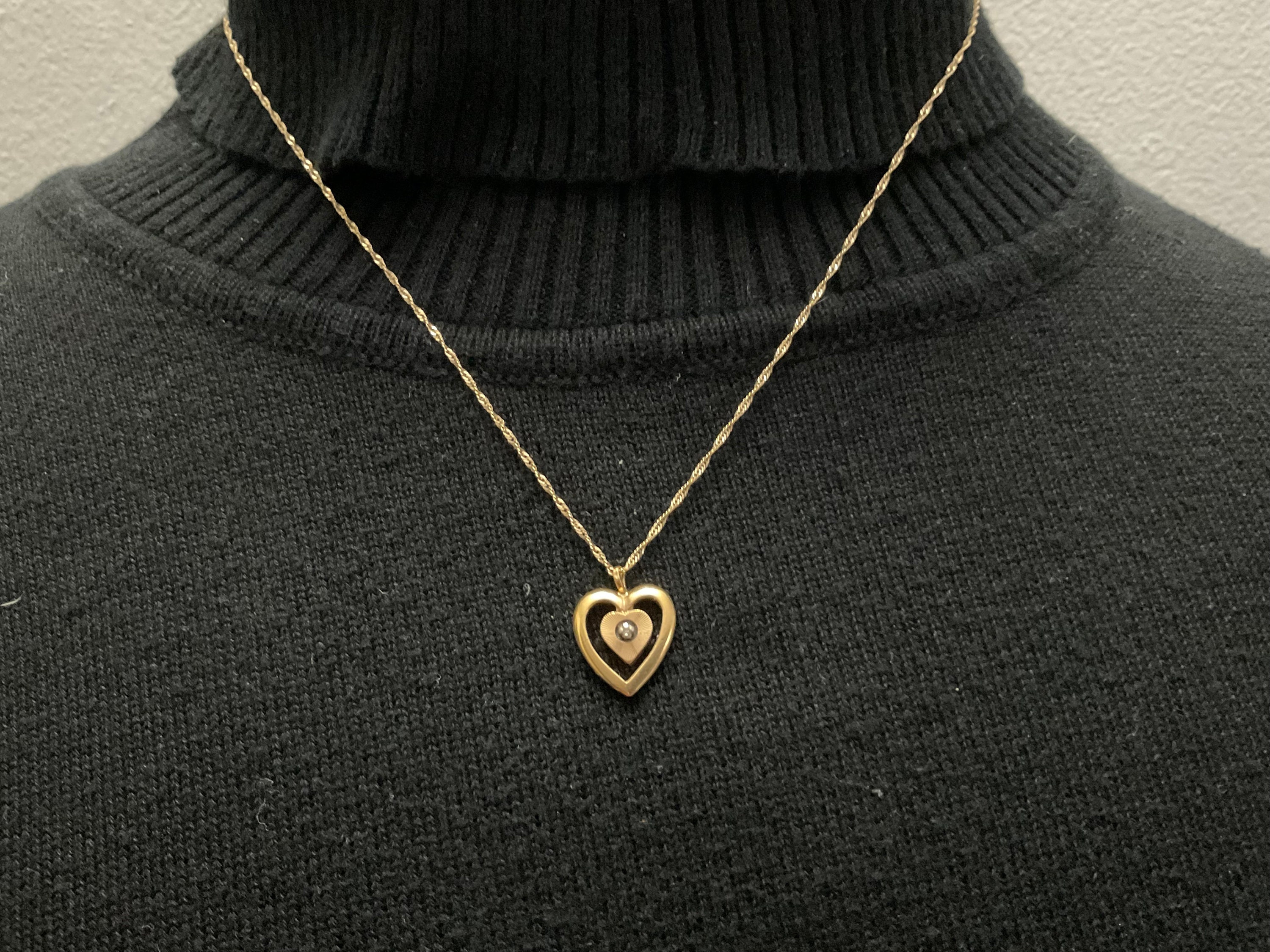 Diamond Necklace, 14 K Gold Chain Small, Beautiful, Heritage Piece ...