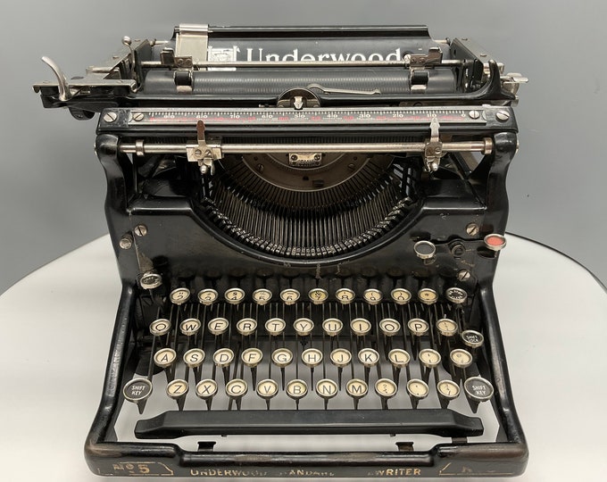 Underwood 1927 Standard N0. 5 Typewriter, Rare Find! Serial No. 2326644 ...