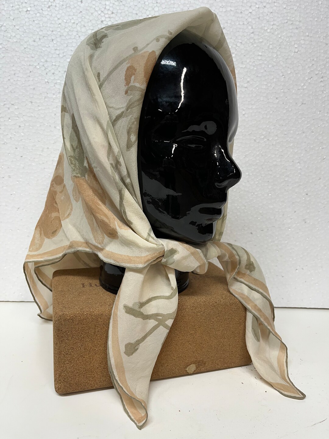 Vera Scarf, Vintage, Excellent Condition - Etsy