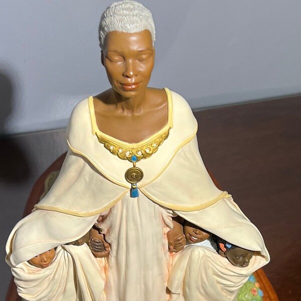Thomas Blackshear Figurines - Etsy